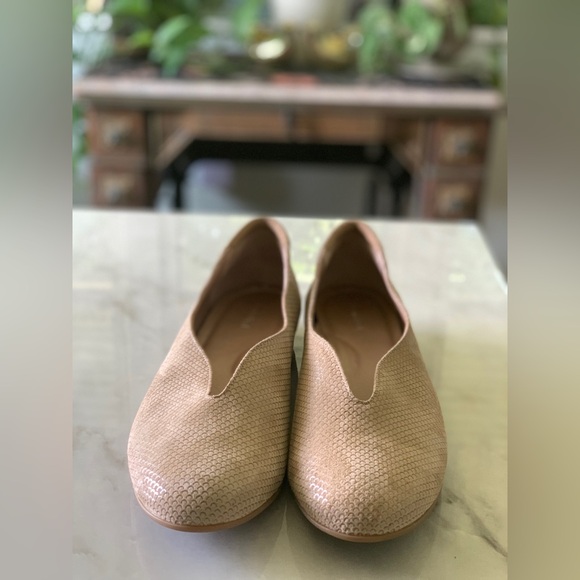 BeautiFeel | Shoes | Beautifeel Leather Comfy Flats Made In Israel Eu ...